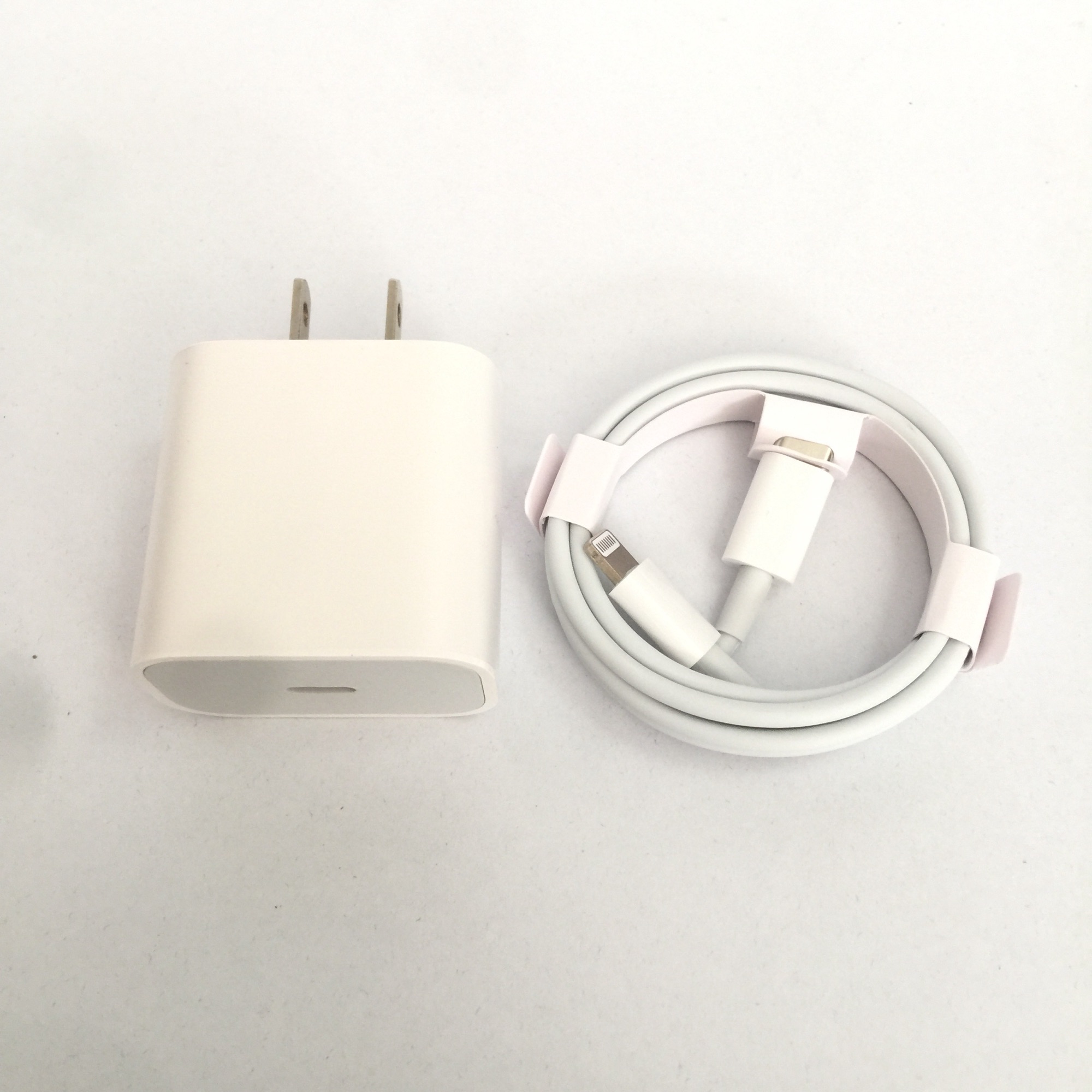 25 W Usb-c To Lightning Power Adapter | Daraz.com.np