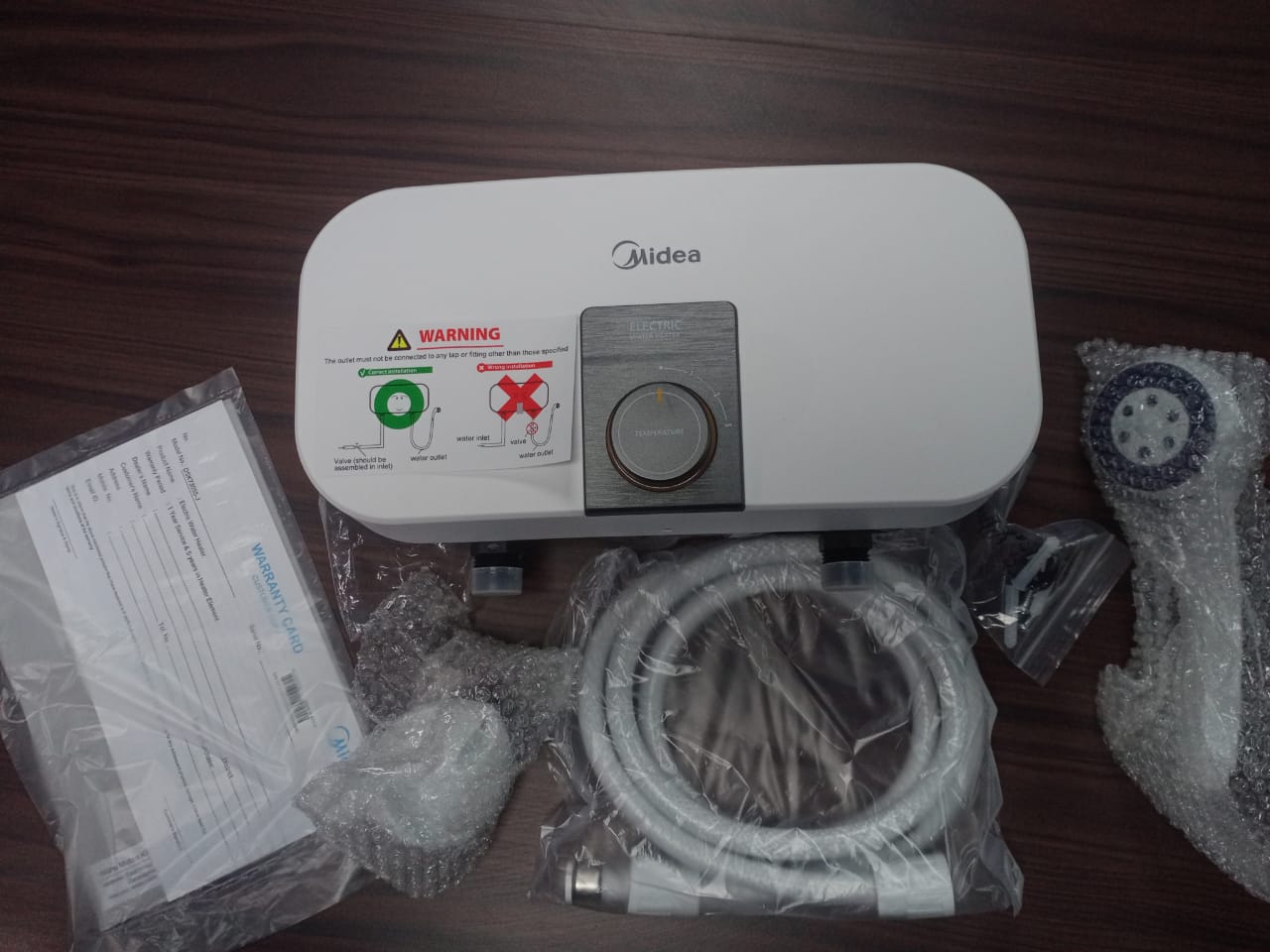 Midea Electric Instant Water Geyser ( Heater ) - DSK73055-J with Free Fitting | Daraz.com.np