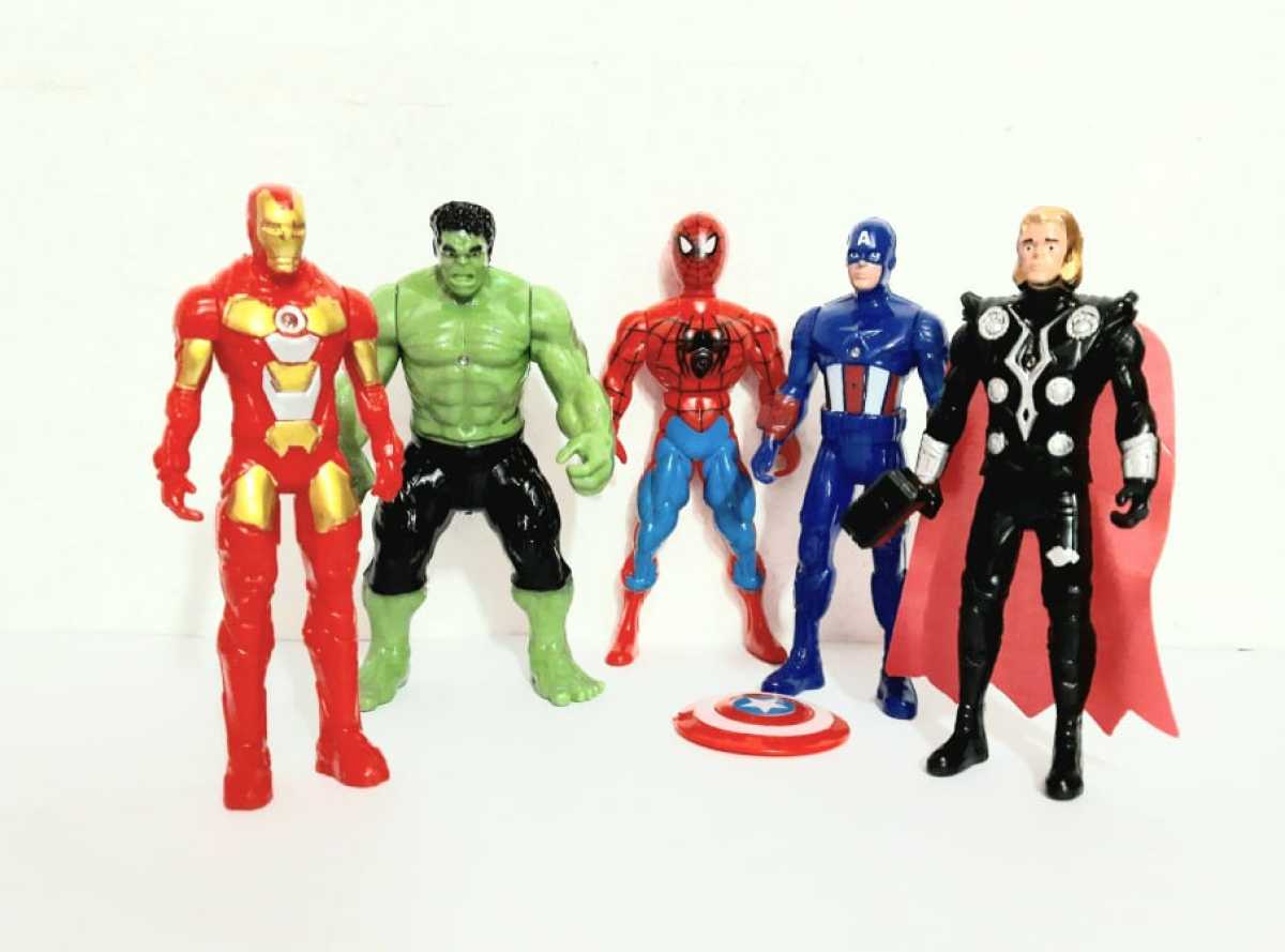 5 In 1 Avengers Set Action Figures With Disc Launcher - Captain America ...