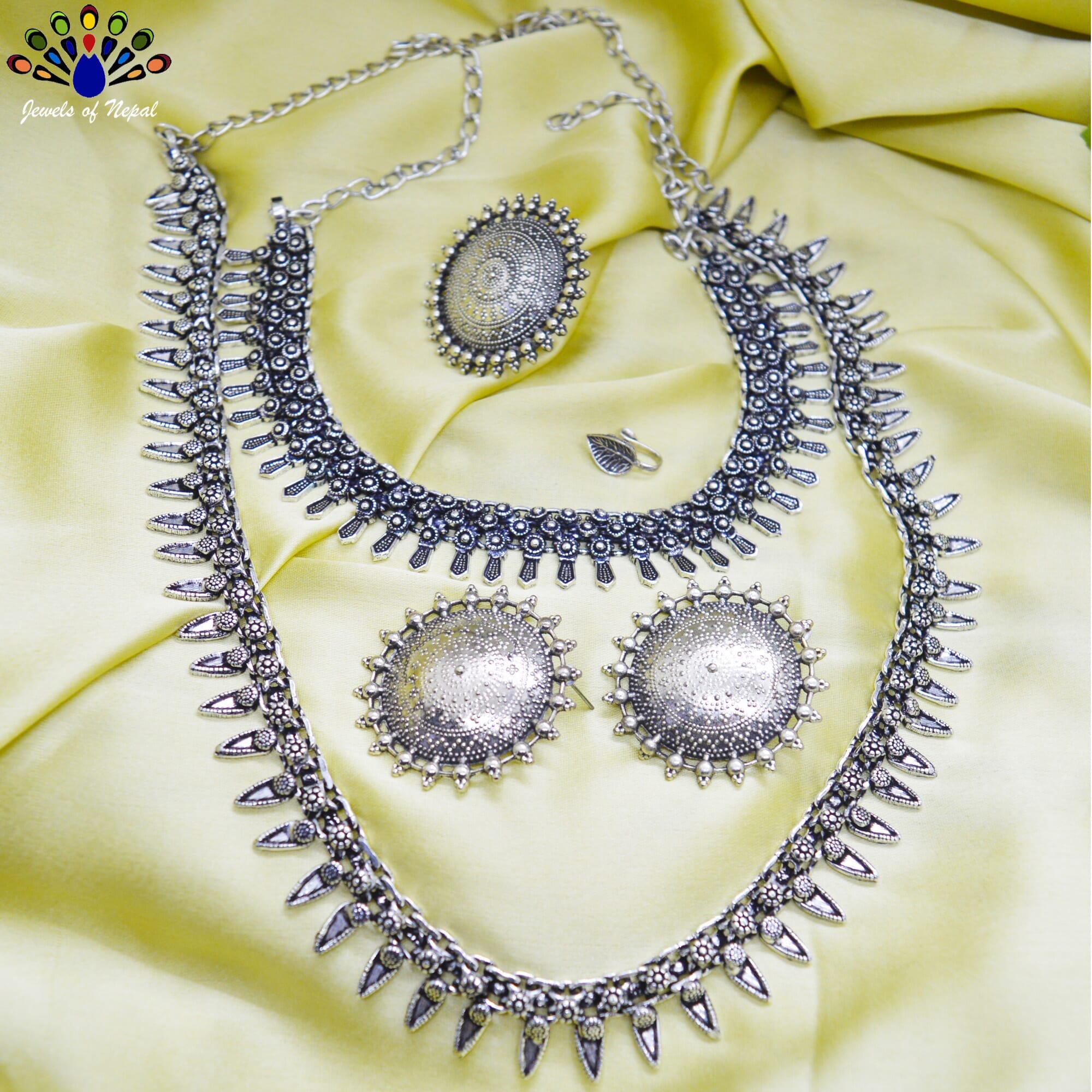 Jewels of Nepal Silver Oxidized Ethnic Style Jewelry Set for Women ...