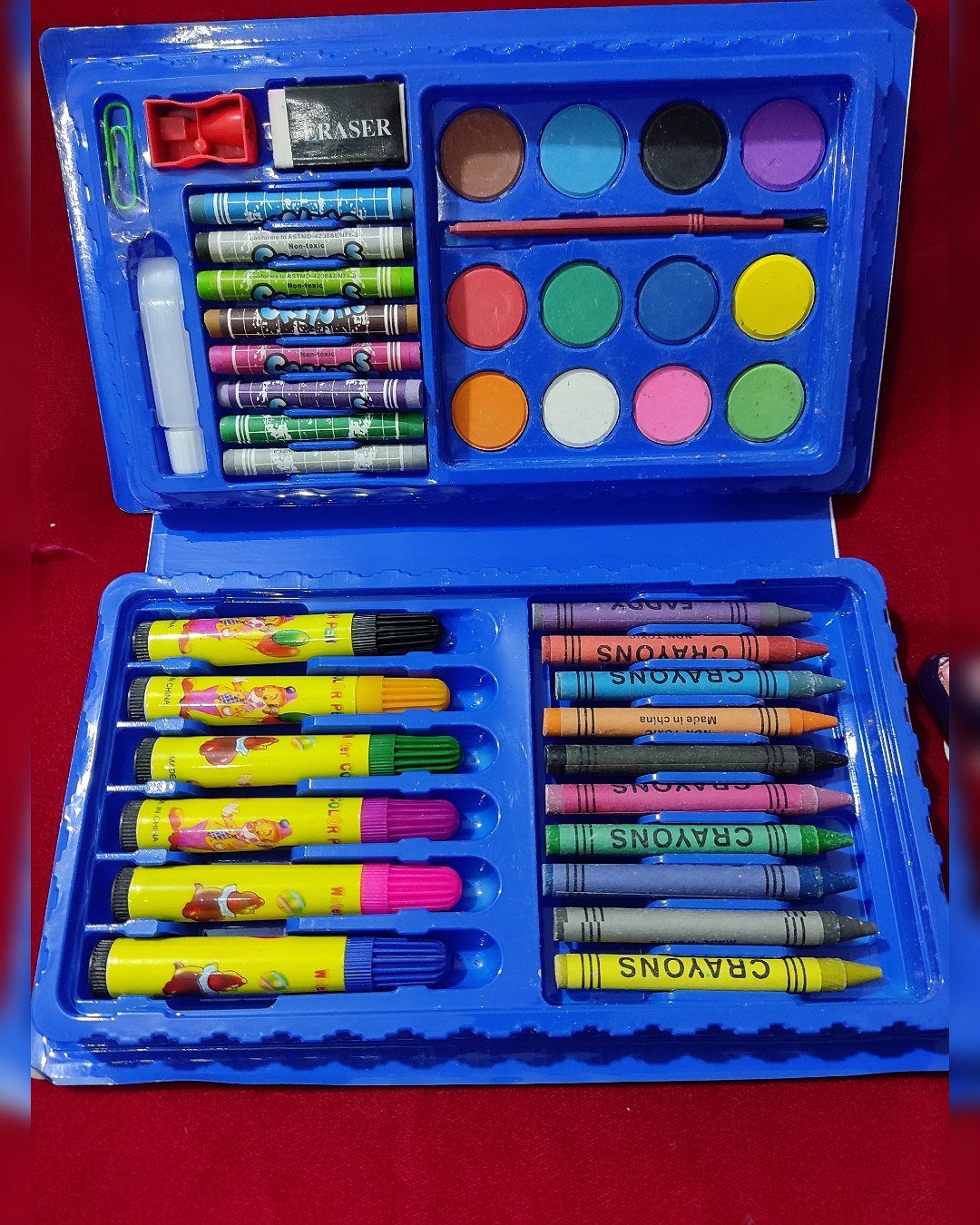 Very Beautiful and Useful 42 PC Spider Man Coloring Set For Children ...