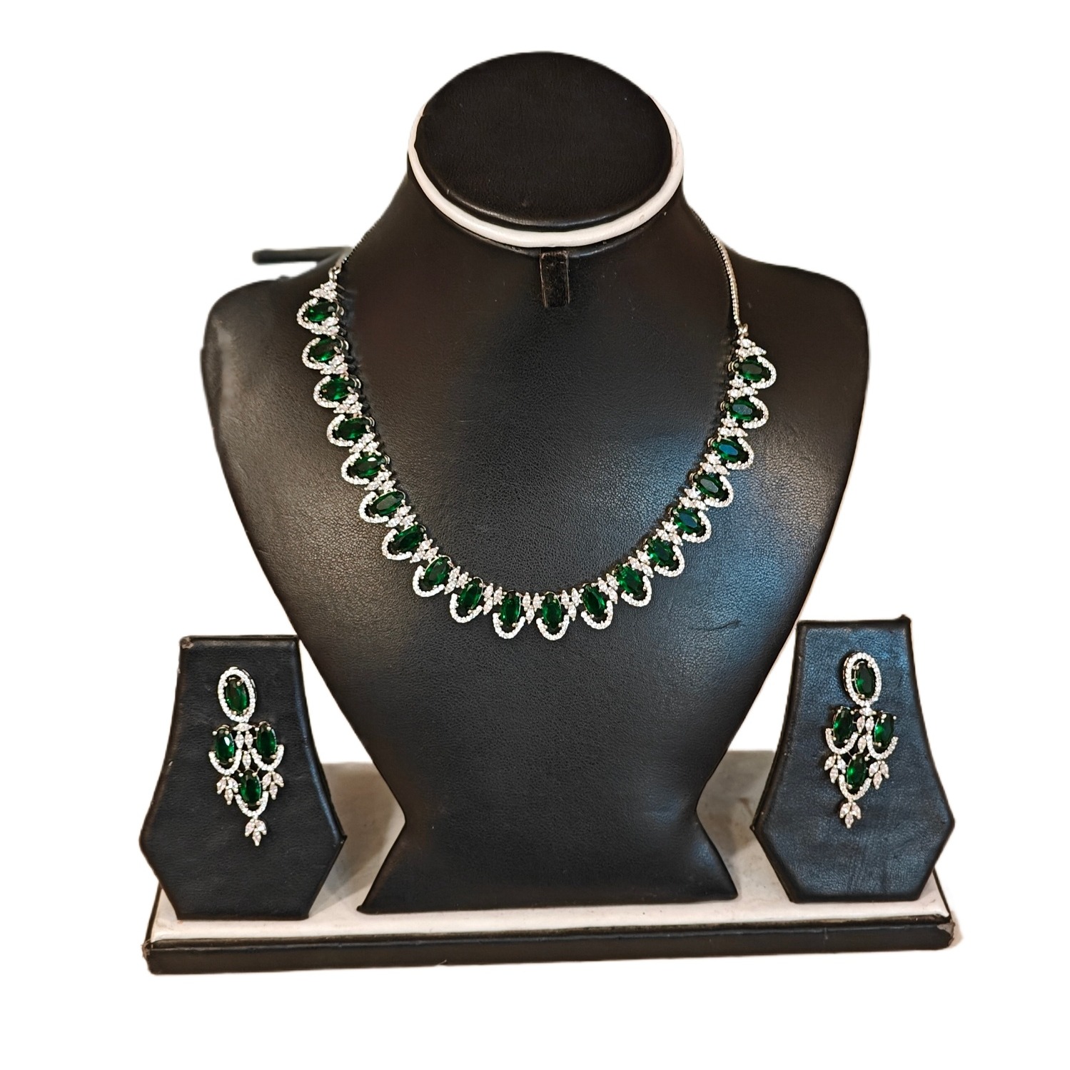 Tara jewellery American Diamond Set for Women with Green locket shining ...
