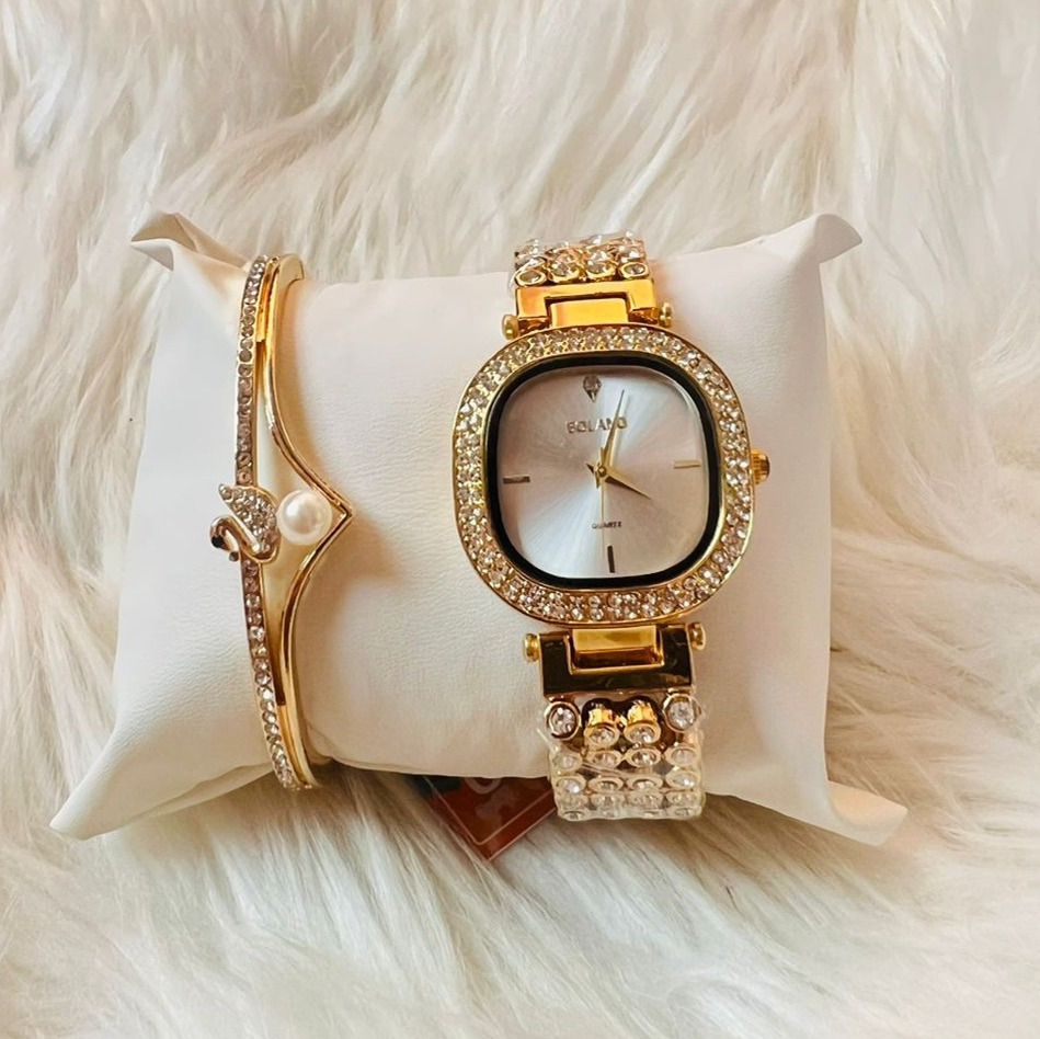 Quartz Waterproof Golden Watch With Bengal Box For Women- Time Plaza ...