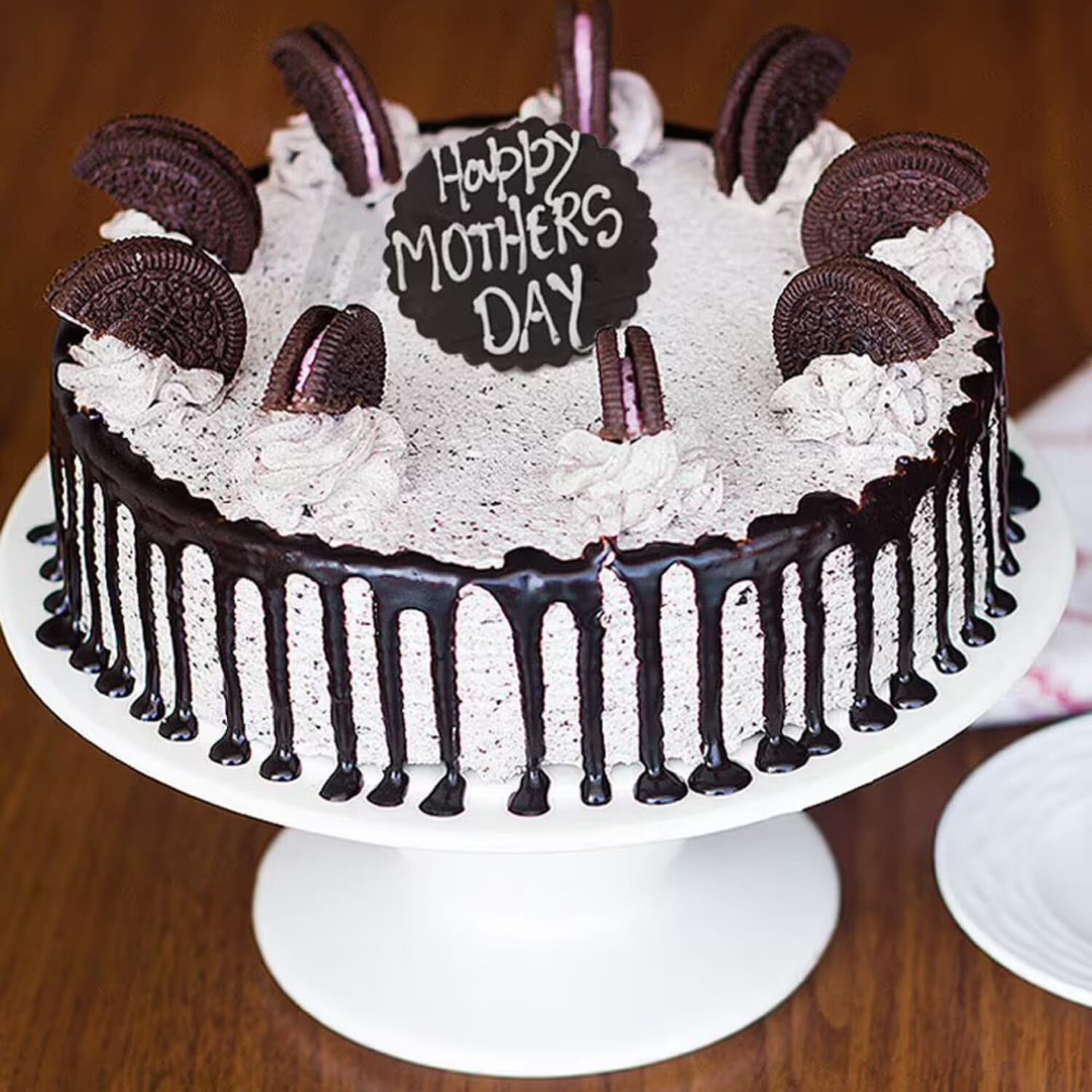 Oho Cakes Mother's Day Special- Black Forest Oreo Cake (1 Pound ...