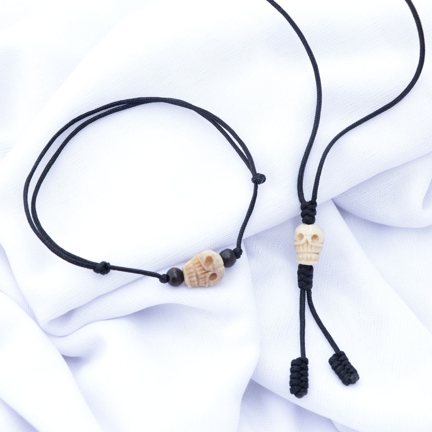 Unisex Rose Wood & Skull Bead Hand-Knotted Thread Locket & Bracelet set ...